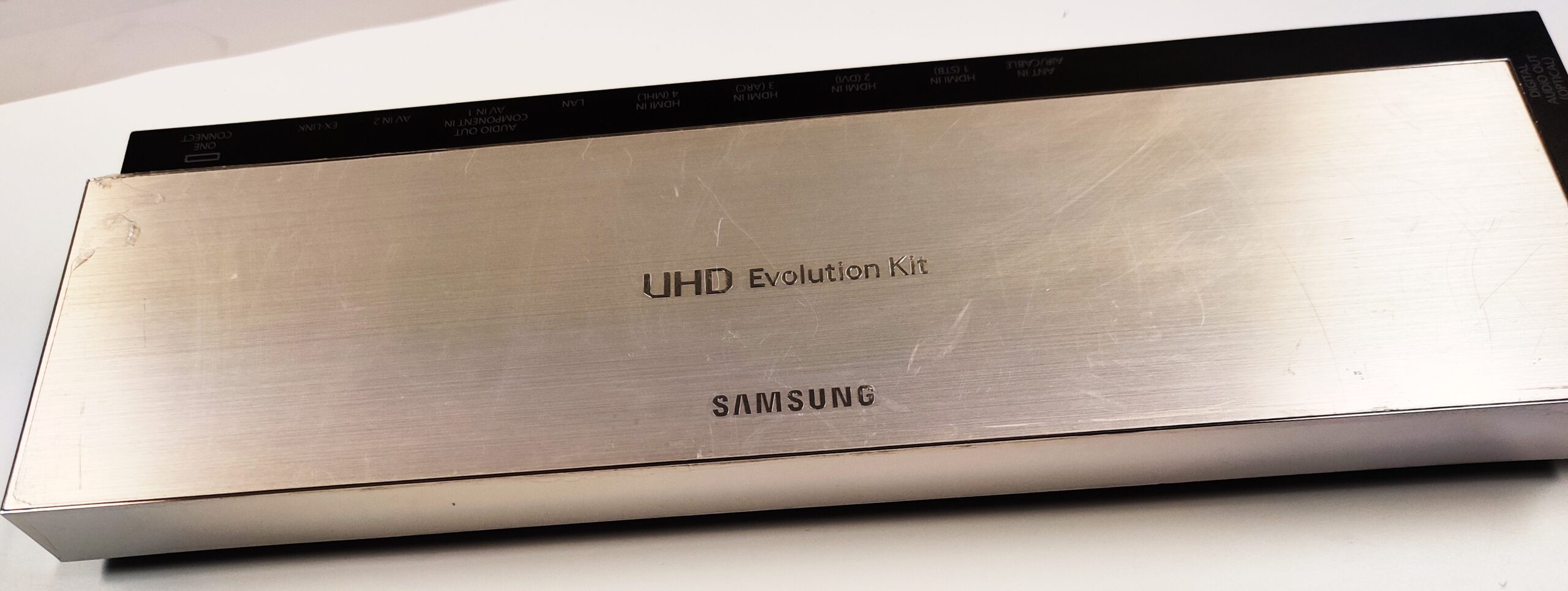 Samsung SEK-2500U UHD Evolution Kit One Connect Box w/Cable – Digital ...